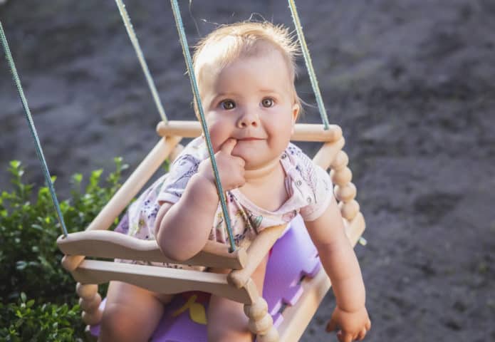 7 Best Outdoor Baby Swings (2023 Reviews) - Mom Loves Best
